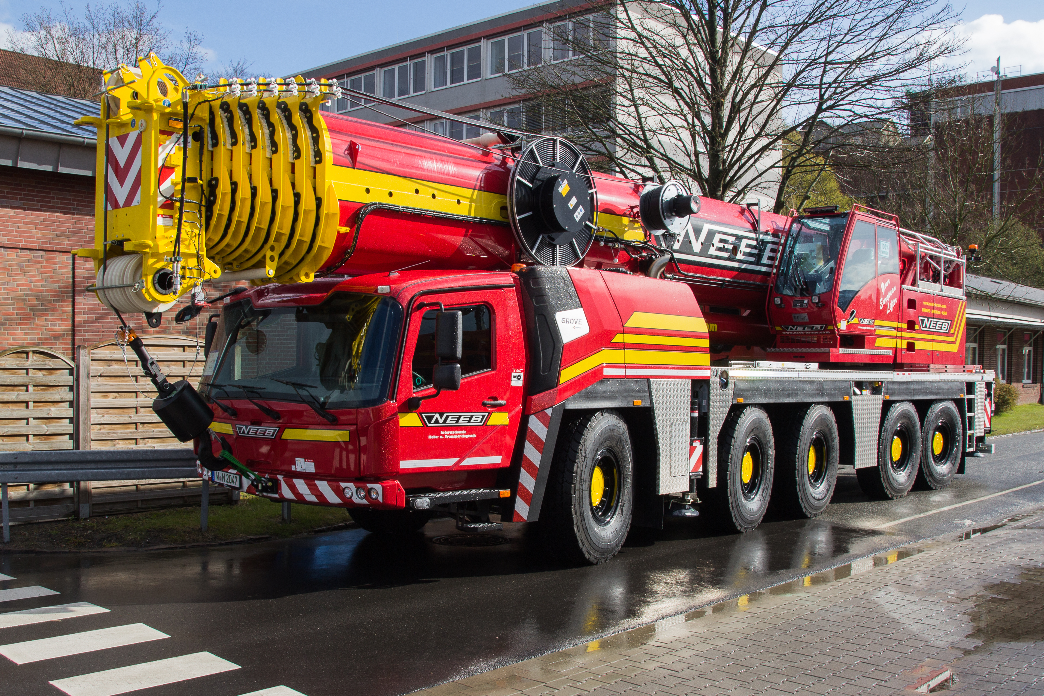 Kranbild Neeb Wuppertal Ein Kran für alle Fälle Grove GMK5250L im ...